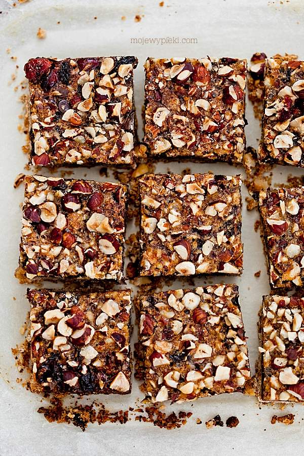 Batonik orzechowy z czekoladą - Moje Wypieki