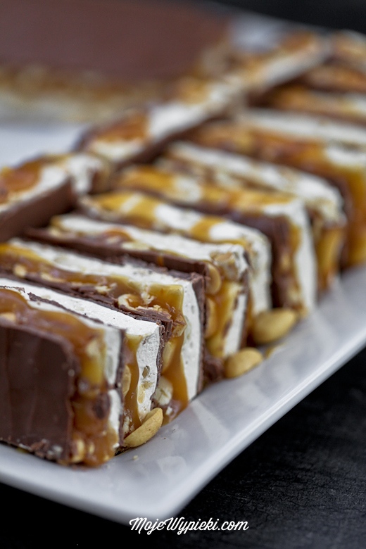 Domowy batonik a la Snickers - Moje Wypieki