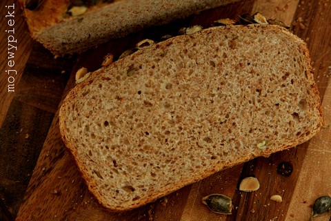Prosty chleb razowy - Moje Wypieki