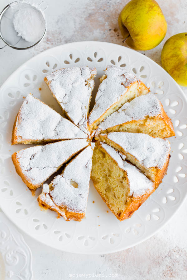 Prosty placek z gruszkami - Moje Wypieki